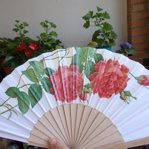 Elegant Hand Fan, Red Roses Holding Fan, Japanese Fan, Party Accessory ...