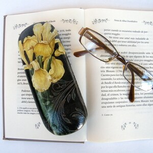 Iris Hard Eyeglasses Case Glasses Protector Women Spectacle - Etsy