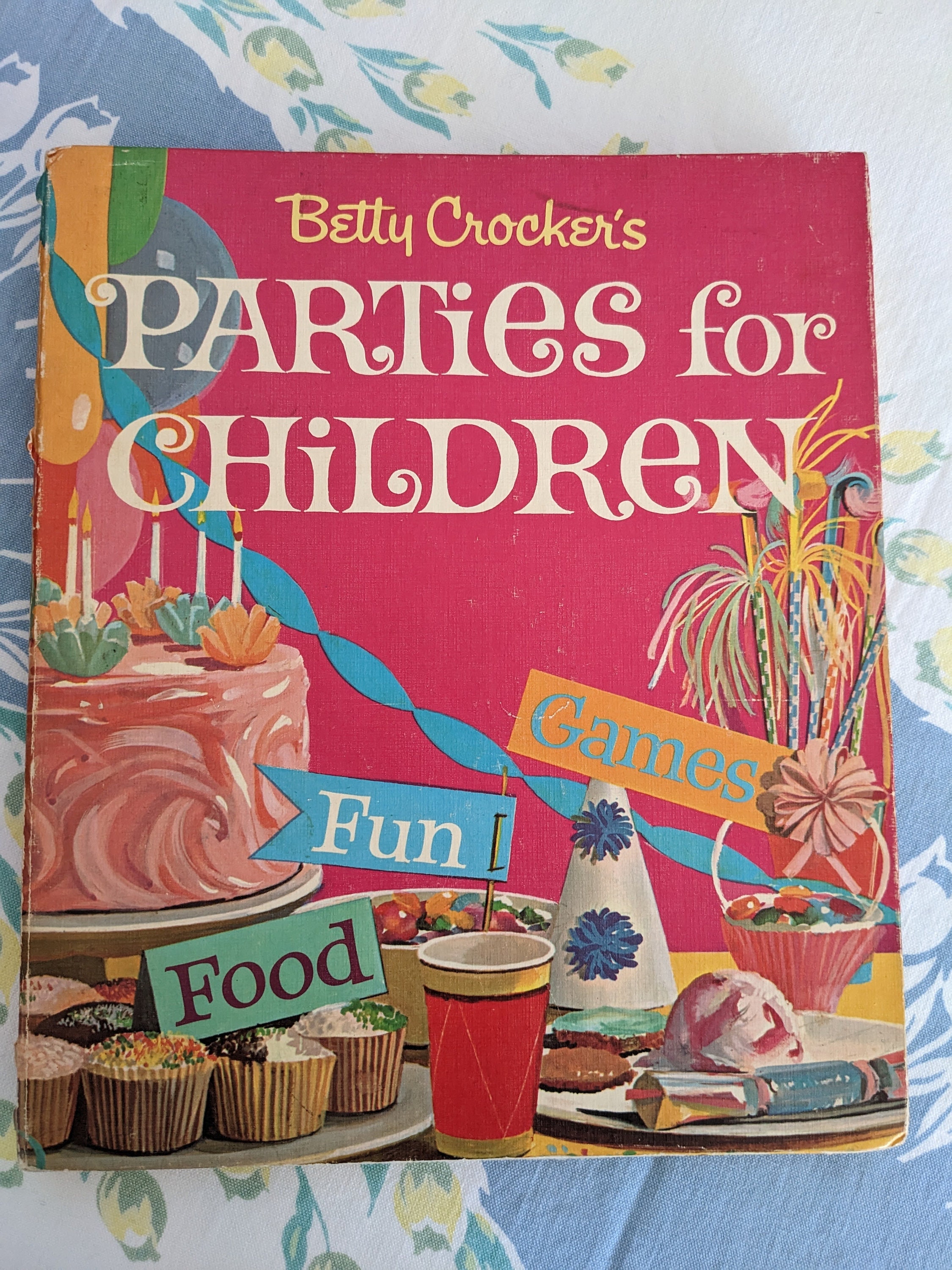 1964 Betty Crocker Parties for Children Vintage Cookbook 3rd Printing ...