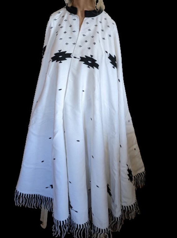 Vintage Cape with Aztec Design - Gem