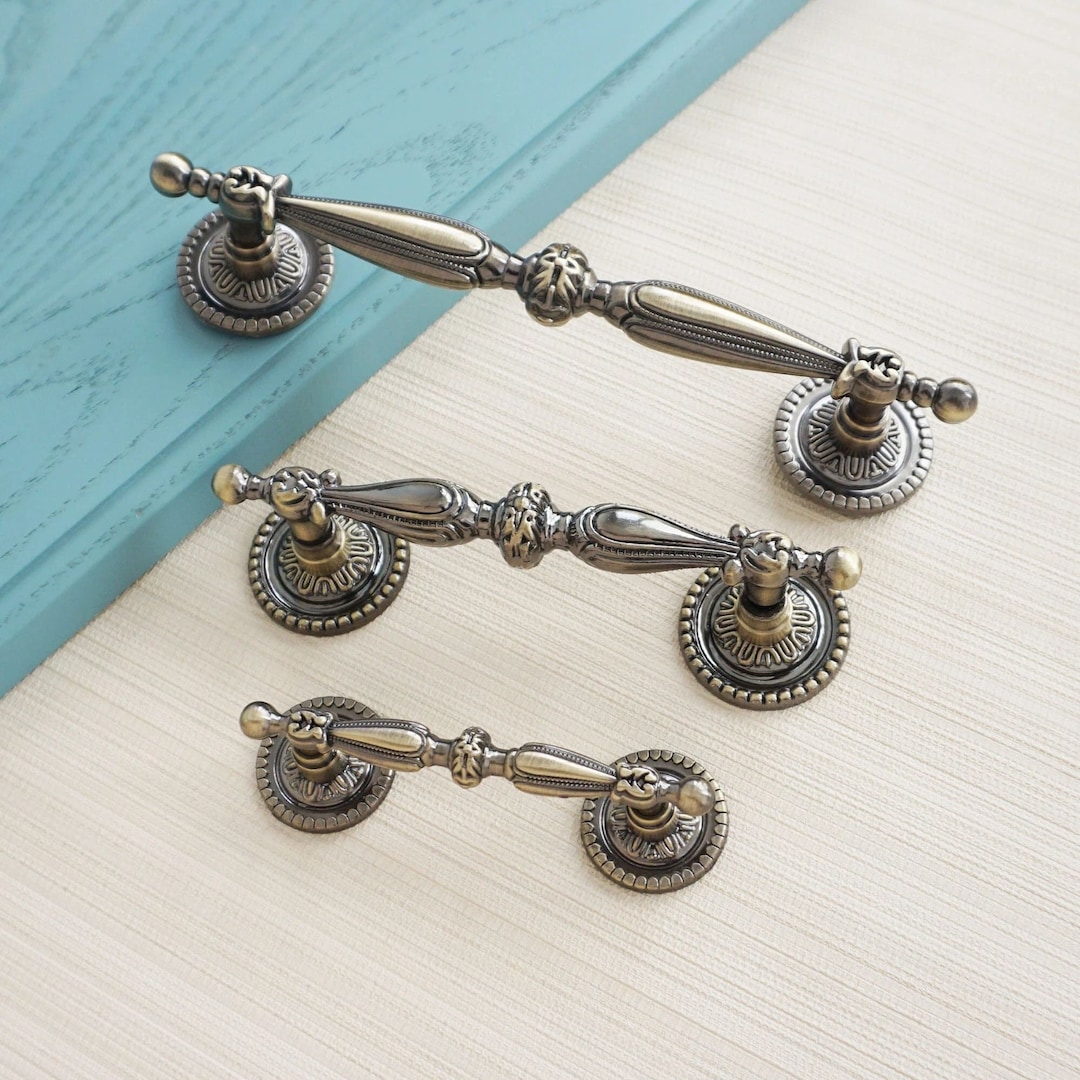 Vintage Dresser Knobs Pulls Drop Drawer Pulls Antique Bronze - Etsy