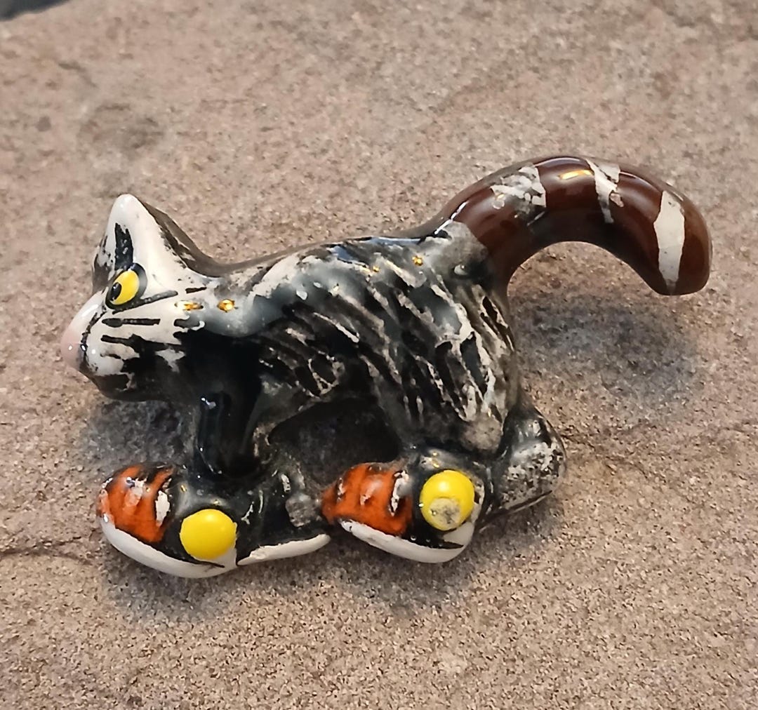 Vintage 1970s Kliban Style Cat Ceramic Pin - Etsy