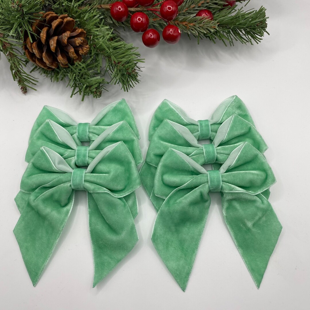 Pastel Green Velvet Christmas Tree Bows, Velvet Bows for Christmas Tree ...