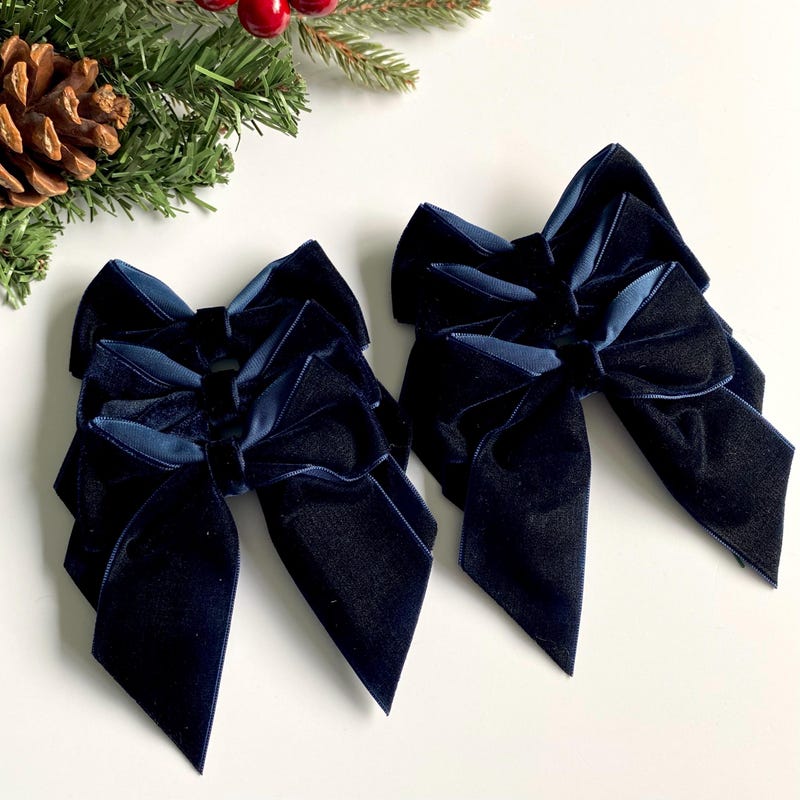 Velvet Blue Bow Garland - Etsy UK