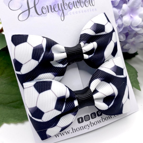 Girls Football Gifts - 60+ Gift Ideas for 2025