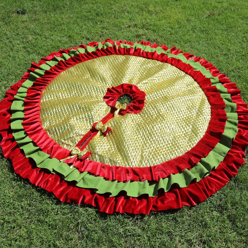 Silver Christmas Tree Skirt With Red Velvet Ruffles - Etsy