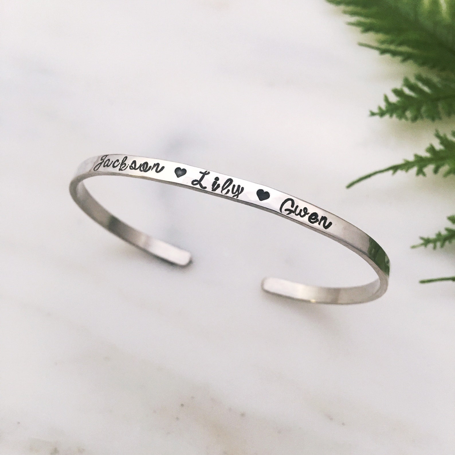 Personalized Gift for Mom Mothers Bracelet With Kids Names | Etsy