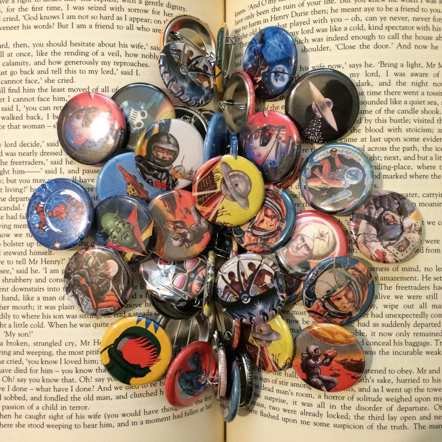 Alien Pins Retro Sci-Fi Astronaut UFO small 1.25 | Etsy