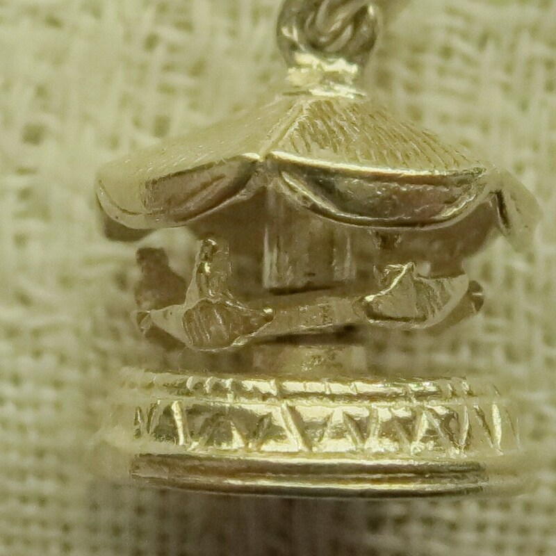 Carousel Charm - Etsy