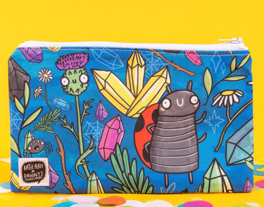 Crystal Critters Zip Pouch, Katie Abey X Dawnys Sewing Room - Etsy