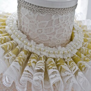Royal Elizabethan Ruff Collar in Gold and White Lace-elizabethan Ruff ...