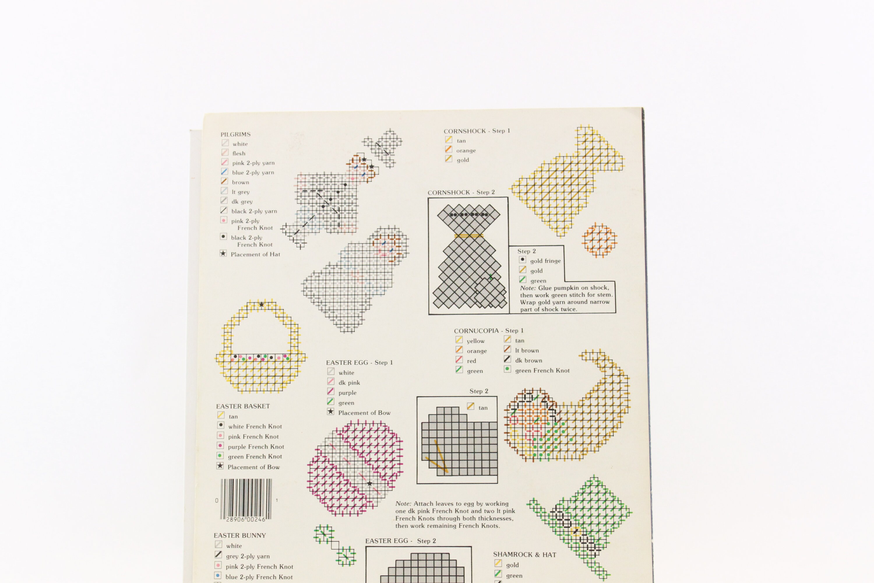 Vintage Leisure Arts Plastic Canvas Pattern, Holiday Magnets for ...