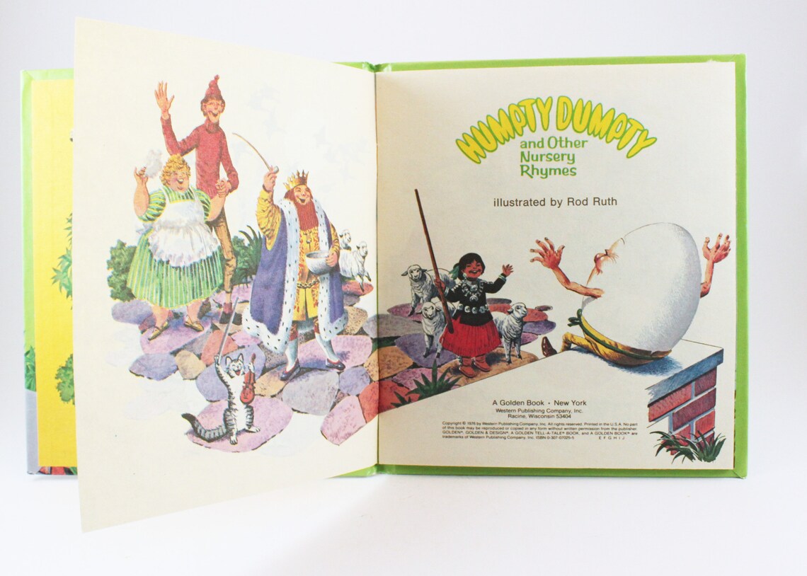 Vintage Books Humpty Dumpty and Other Nursery Rhymes 1976 A - Etsy