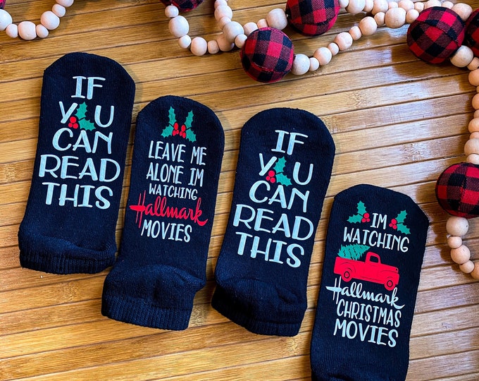 Christmas Movie Socks If You Can Read This Christmas Socks Watching ...