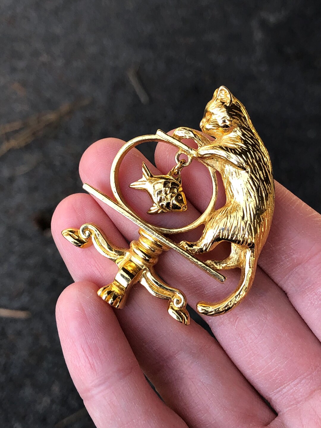 Cat With Dangling Fish in Fish Bowl Brooch Signed Avon - Etsy