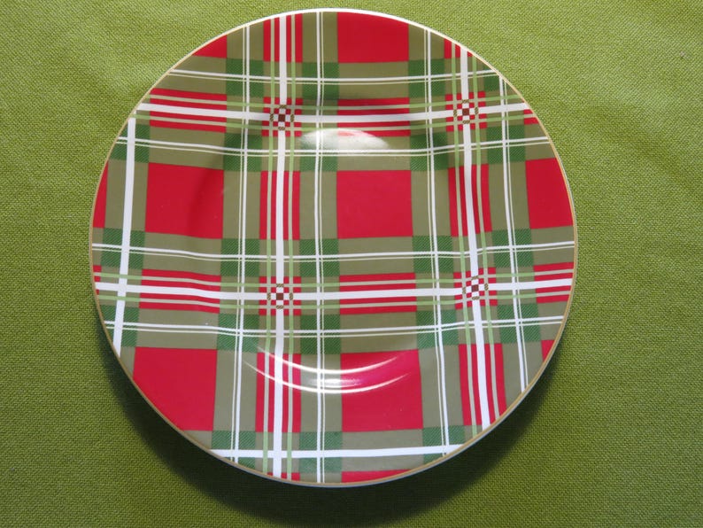 Great Set of 4 Perfect Pier 1 Homecoming Plaid 8 1/2" Salad or Dessert ...