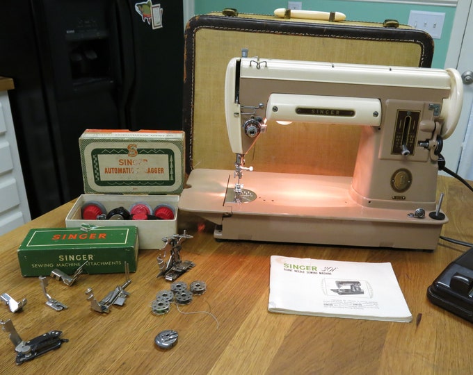 Beautiful 1956 Bicolor Singer Straight Stitch Slant-needle 301A Sewing ...