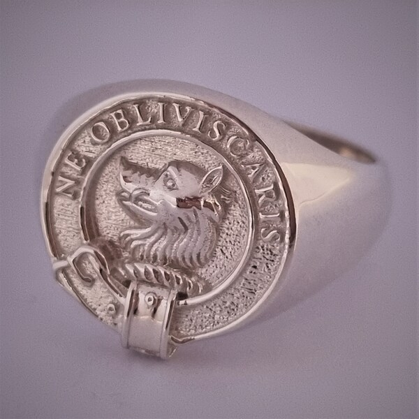 Clan Crest Ring - Etsy