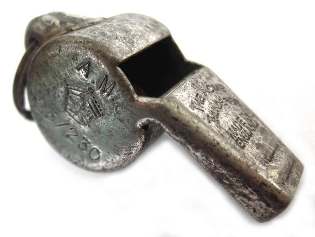 WW2 RAF & USAAF Whistle Air Force Ministry 23/230 Rescue Emergency ...