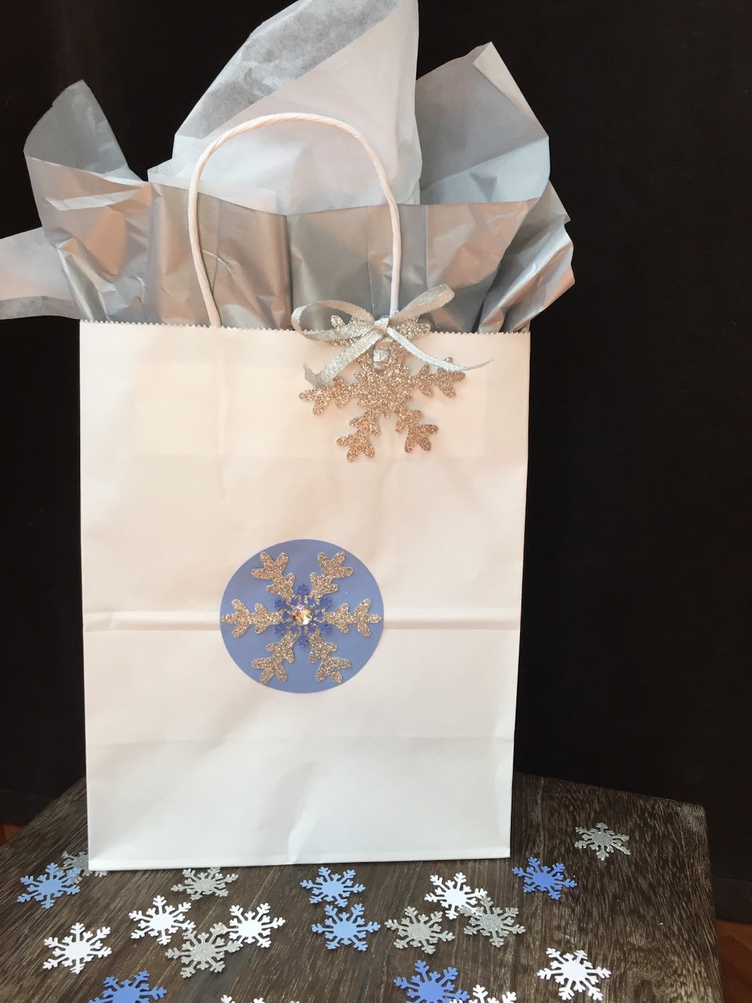 Snowflake Favor Bags, Set of 12, Glitter Winter Party - Etsy