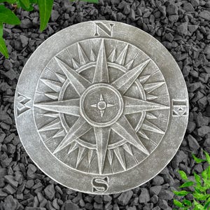Garden Decoration: Compass Stepping Stone, Compass Rose Statue for ...