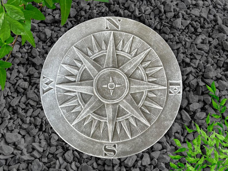 Garden Decoration: Compass Stepping Stone, Compass Rose Statue for ...