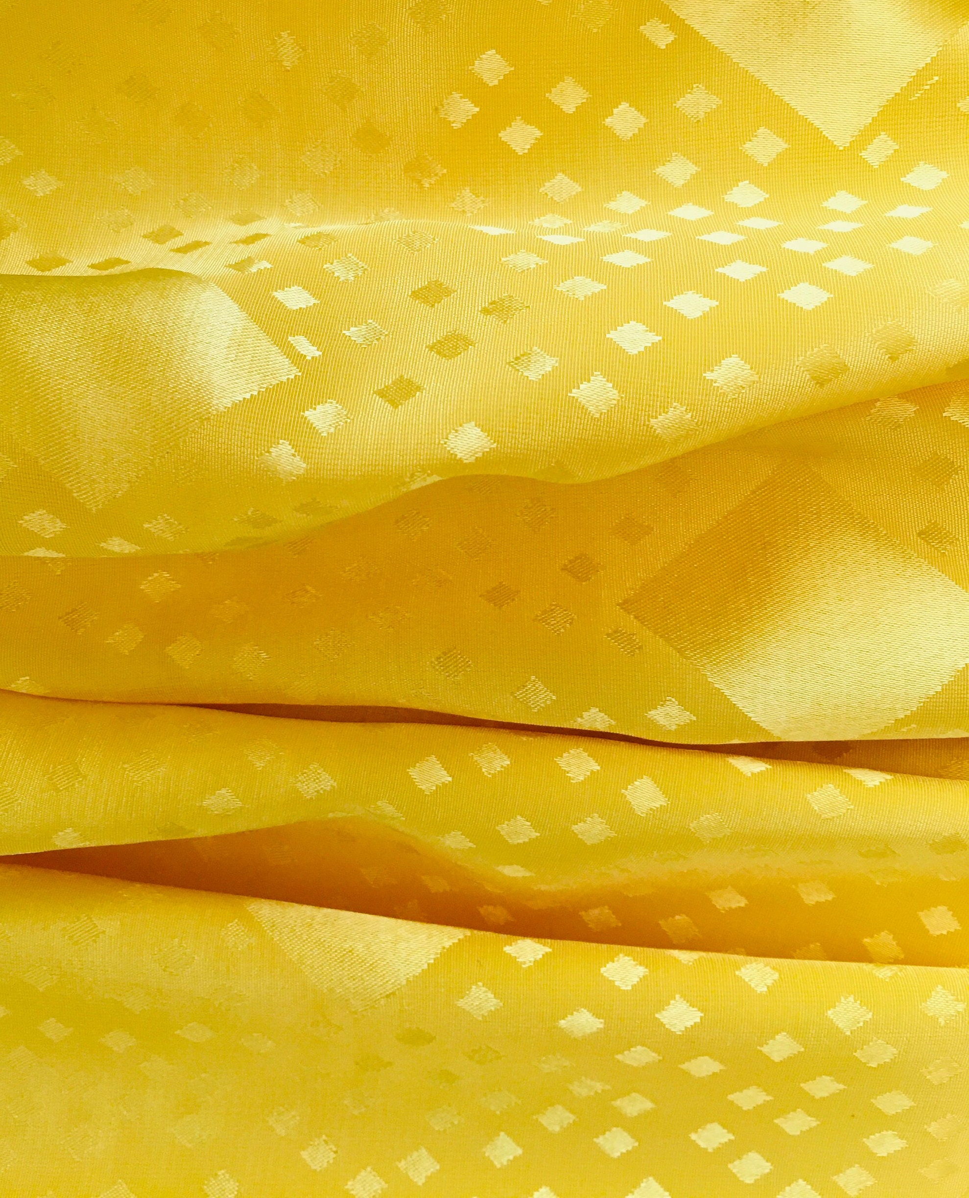 Yellow Silkie Fabric/yellow Fabric/yellow Dress Fabric/bright Yellow ...