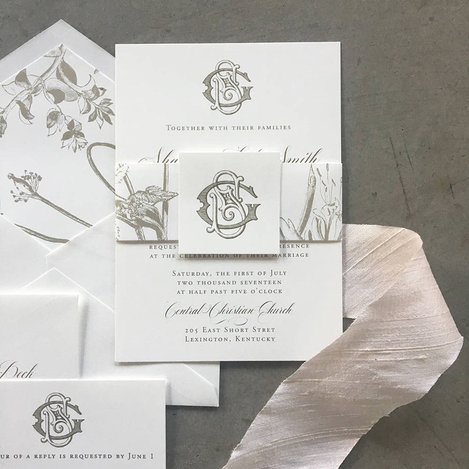 Victorian Monogram Gold Thermography Wedding Invitation - Etsy