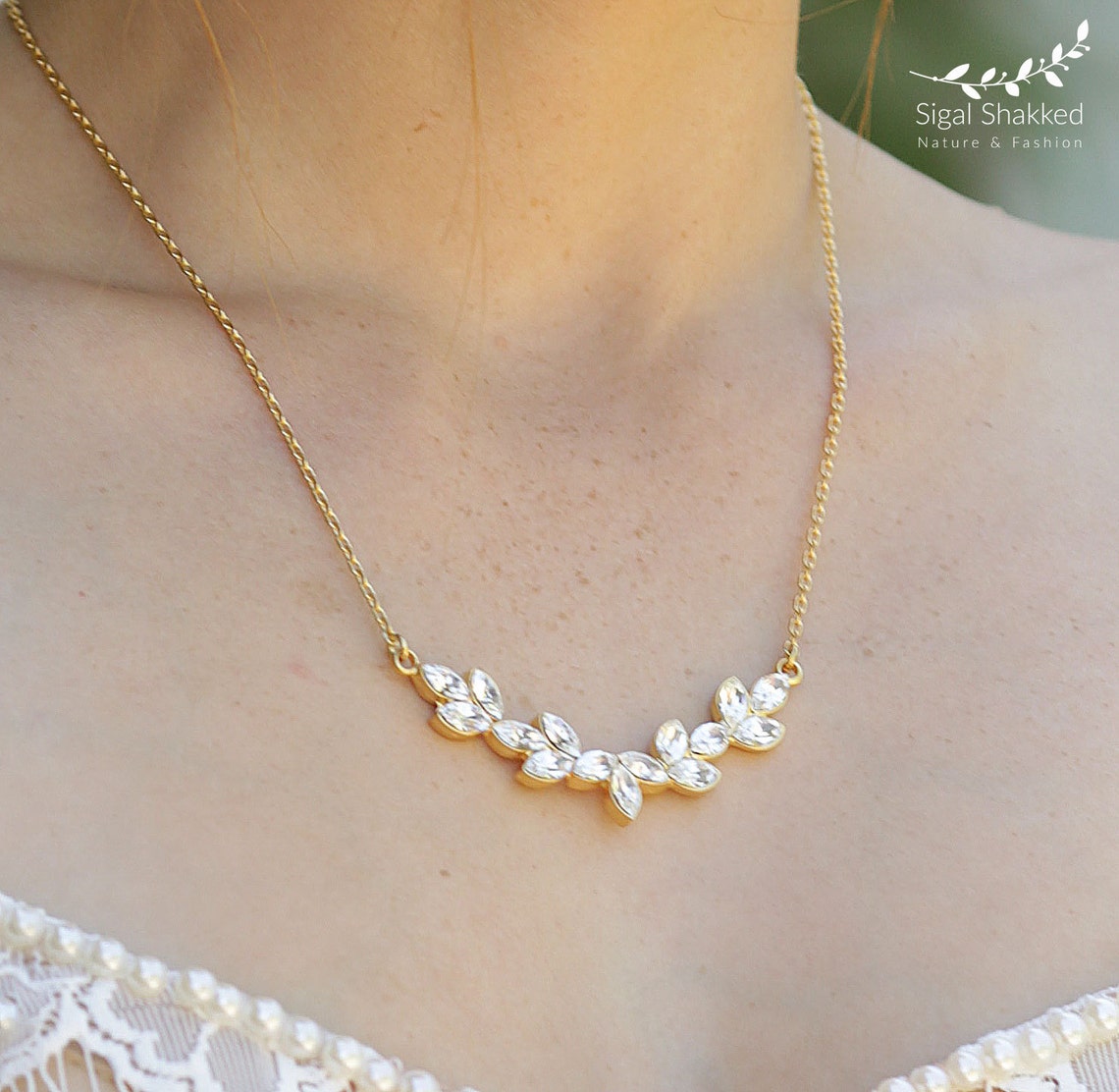 Gold and Crystals Bridal Necklace Bridal Jewelry Delicate | Etsy