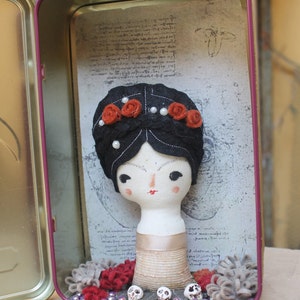 FRIDA IN A BOX- Ooak Numbered - Etsy