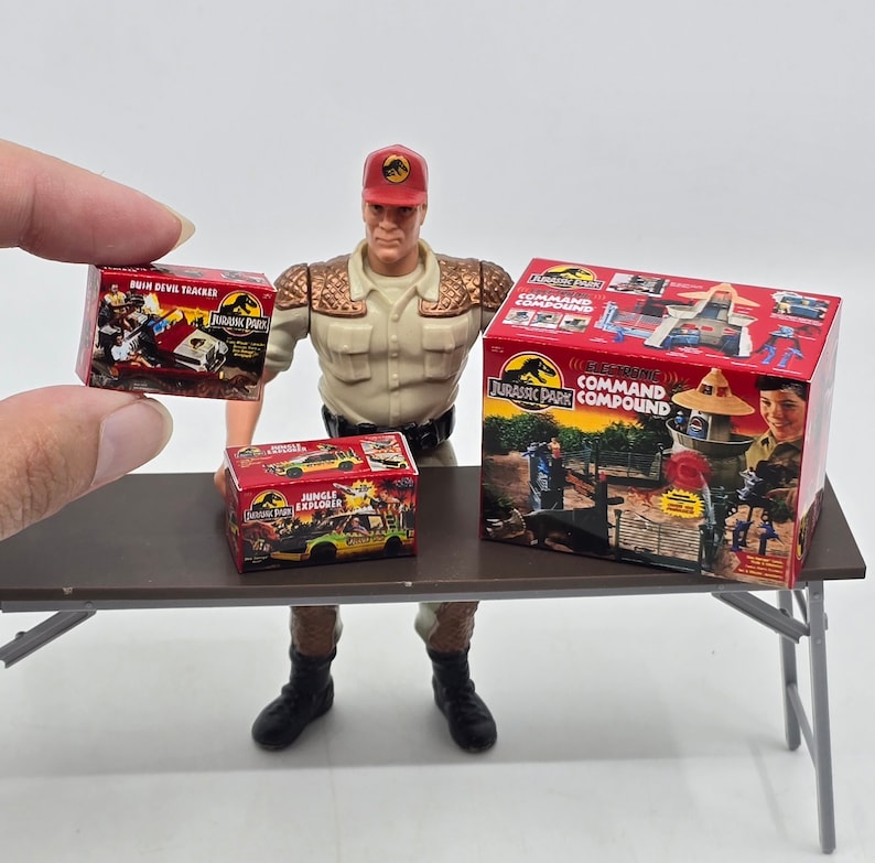 1:12 Mini Box Jurassic Park Movie Jungle Explorer Bush Devil Jeep ...