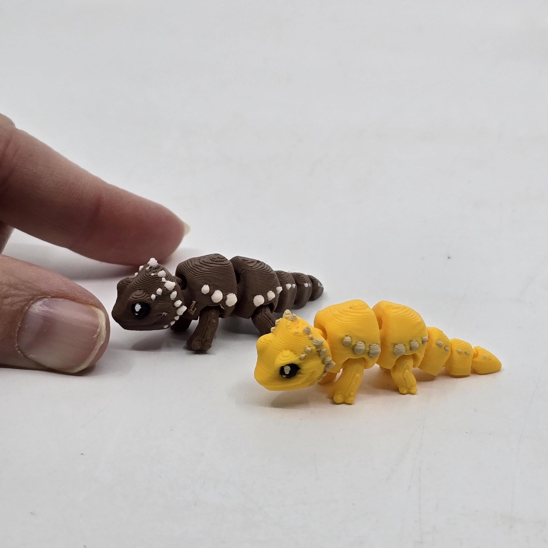 Tiny Bearded Dragon Lizard Miniature Mini 3D Print Articulated Figure ...