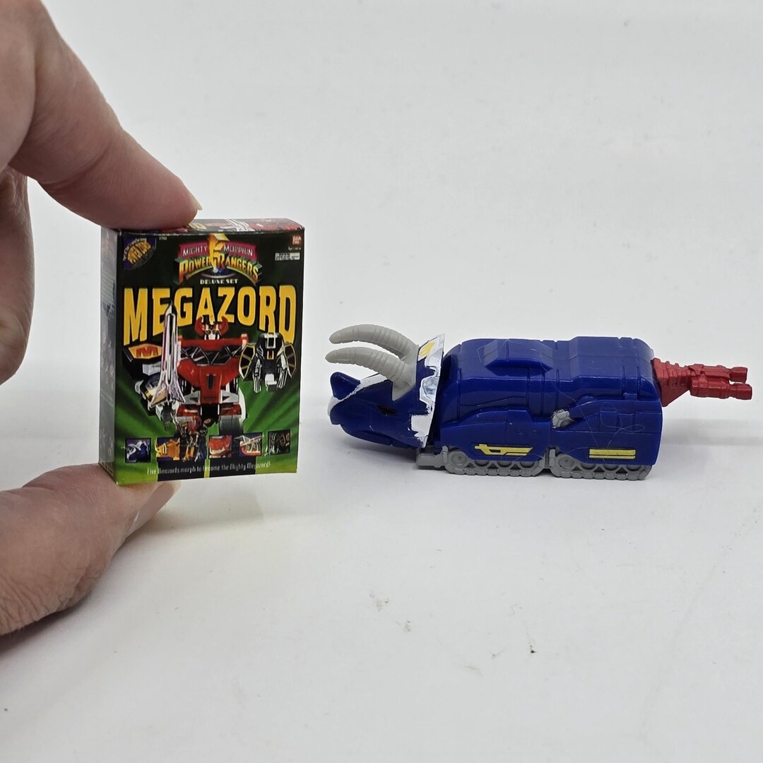 Micro Machines Mighty Morphin Power Rangers Zord Blue Triceratops ...