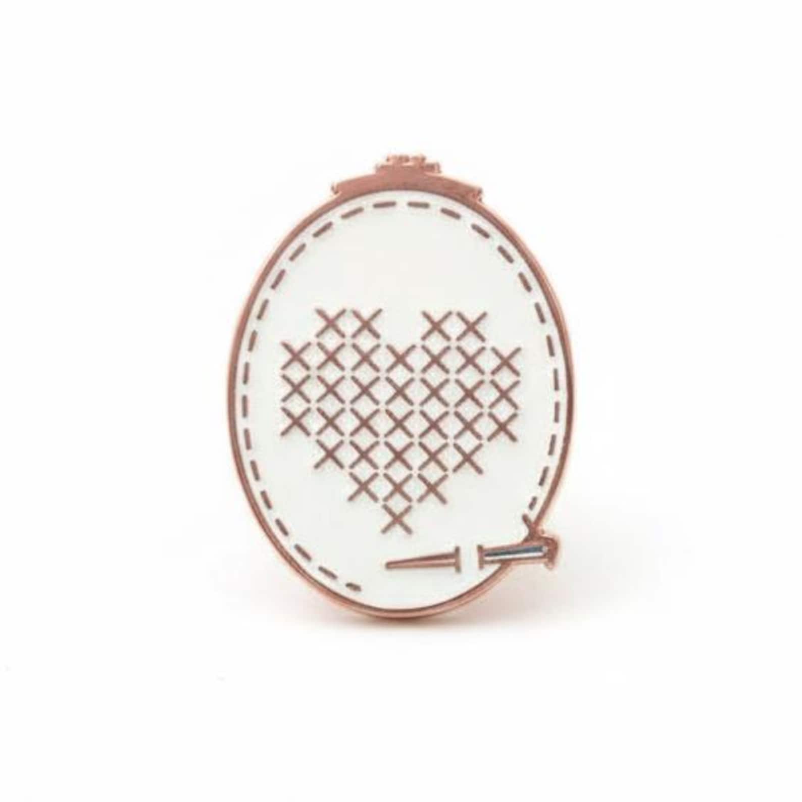 Heart Needle Minder Enamel / Embroidery Hoop Needle Keep / Magnetic ...