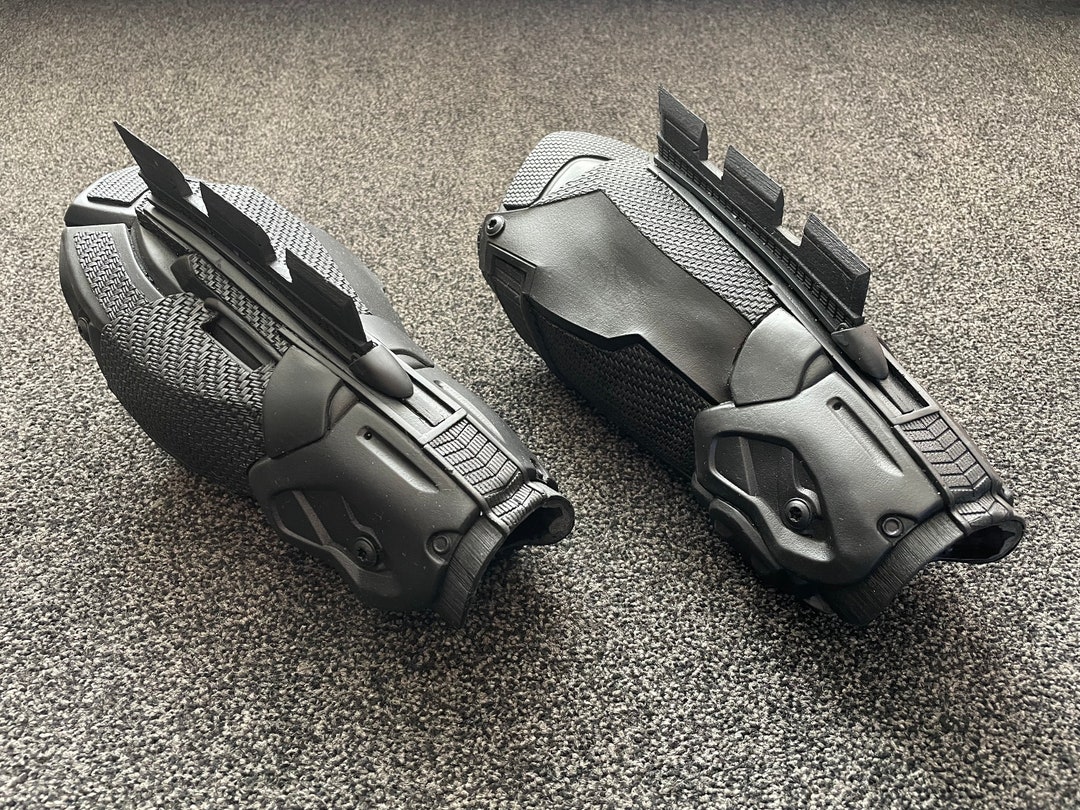 Hero Gauntlets Armour Superhero Cosplay Costume Movie Cape Armor Muscle ...