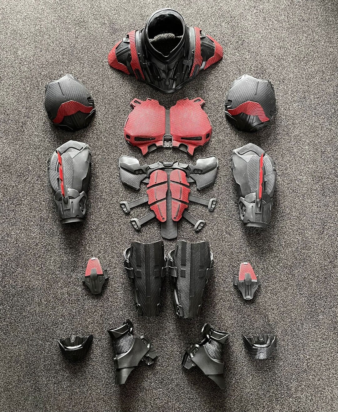 Herov2 Red Armour Set (neck/chest/abs/gauntlets/shoulders/boots ...