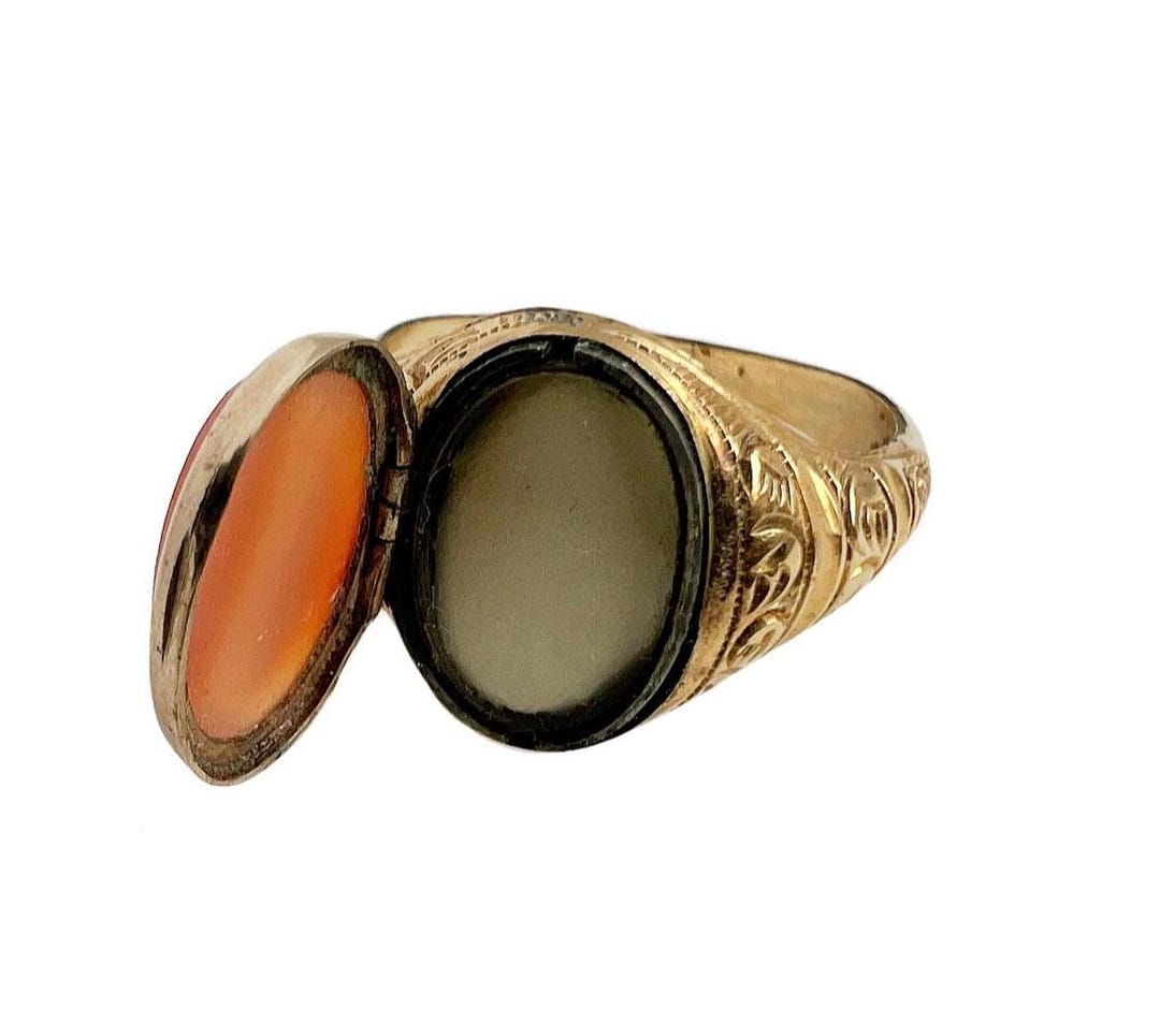 Antique Photo Locket Ring - 9ct Victorian Agate Signet Locket Ring ...
