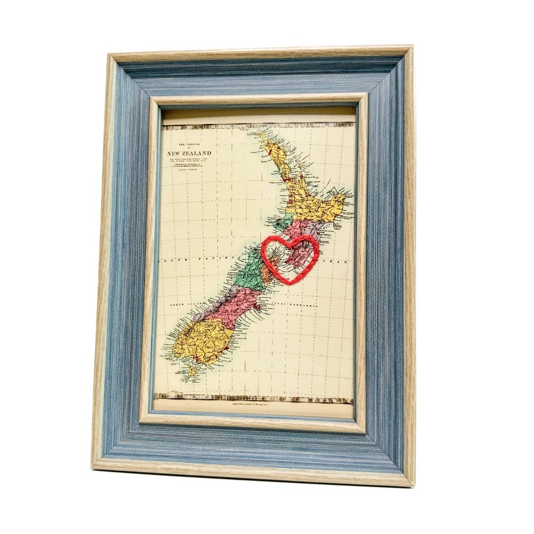 New Zealand Heart Map | Custom Map Gift | Personalized Anniversary ...