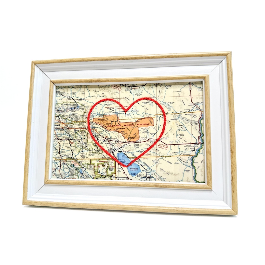 Joshua Tree Heart Map | Custom Map Gift | Personalized Anniversary Gift ...