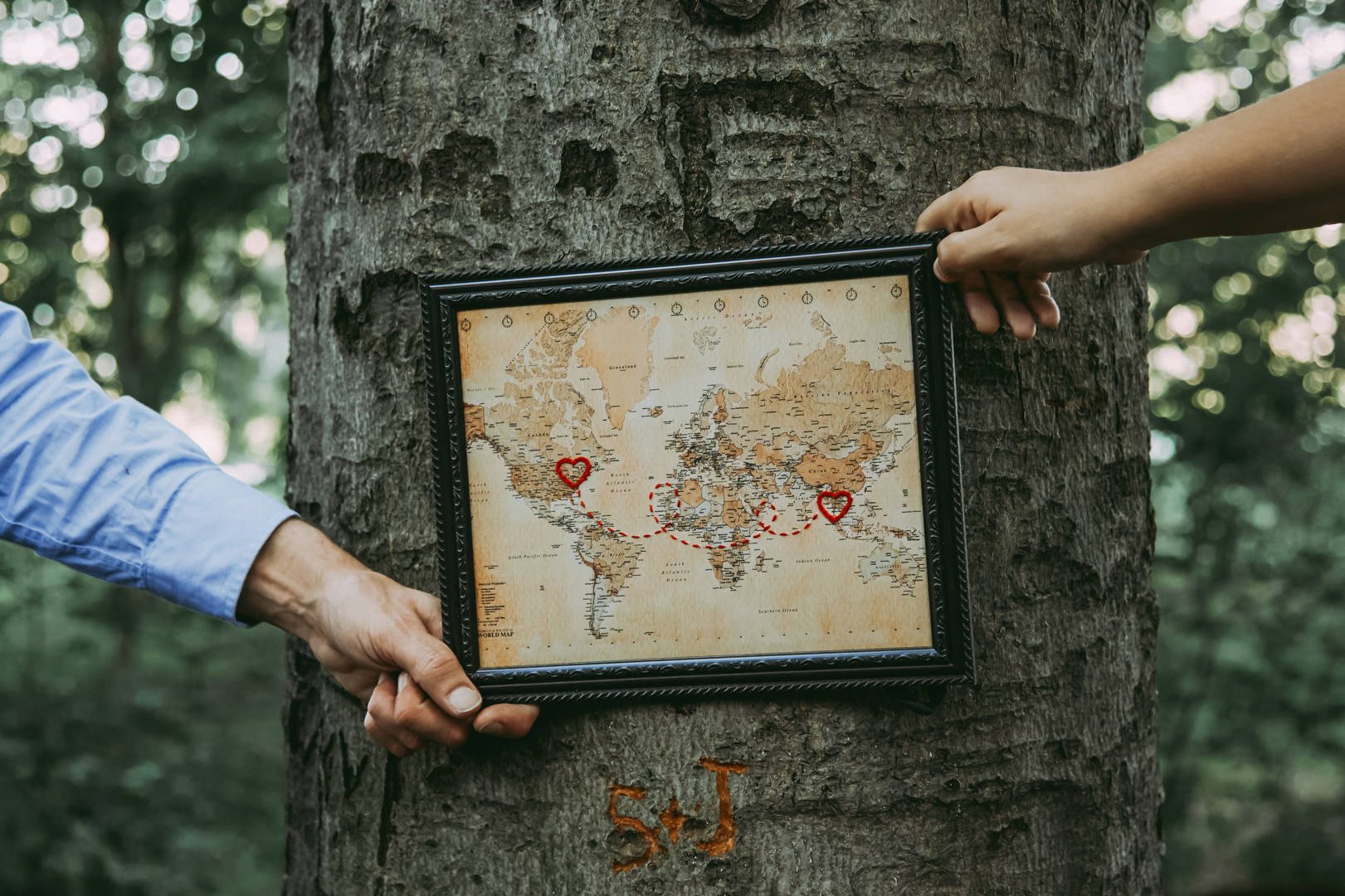 Connecting Hearts World Map Personalized Long Distance Map | Etsy