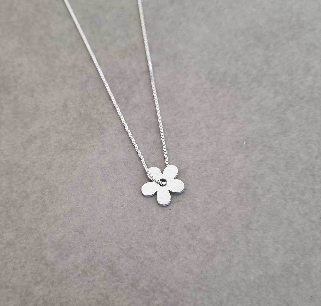 Silver Flower Necklace, Flower Pendant Necklace, Silver Necklace ...
