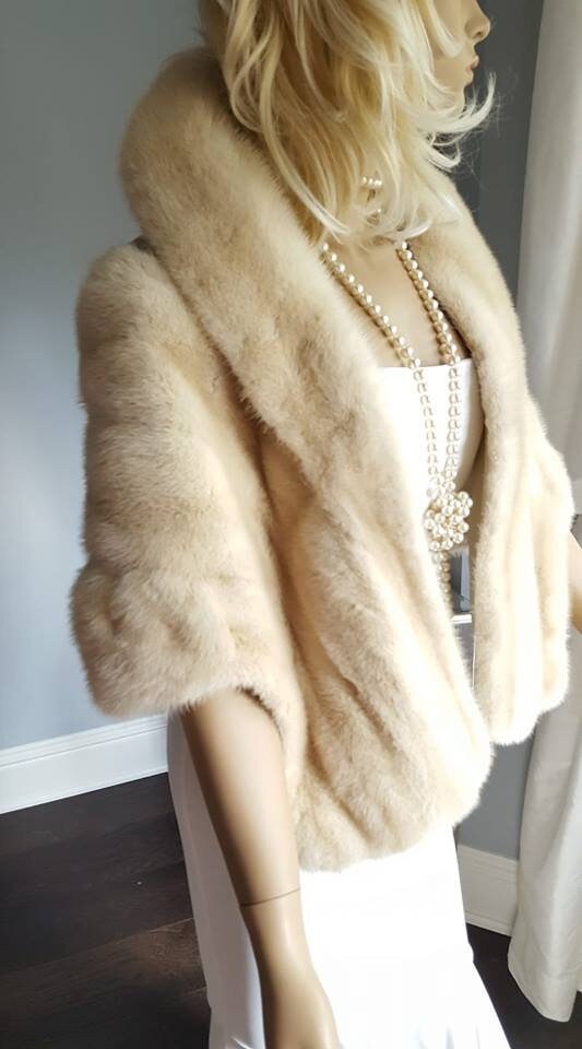 Luxury Vintage Mink Fur Stole ~ Bridal Fur Shawl Wrap ~ Mink Fur Cape
