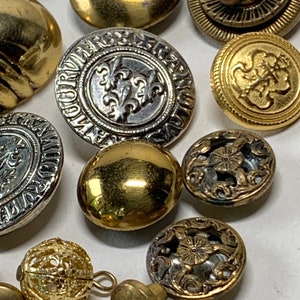 Metal Mix Button Bunch, Mixed Lot, Some Matching, Vintage - Etsy