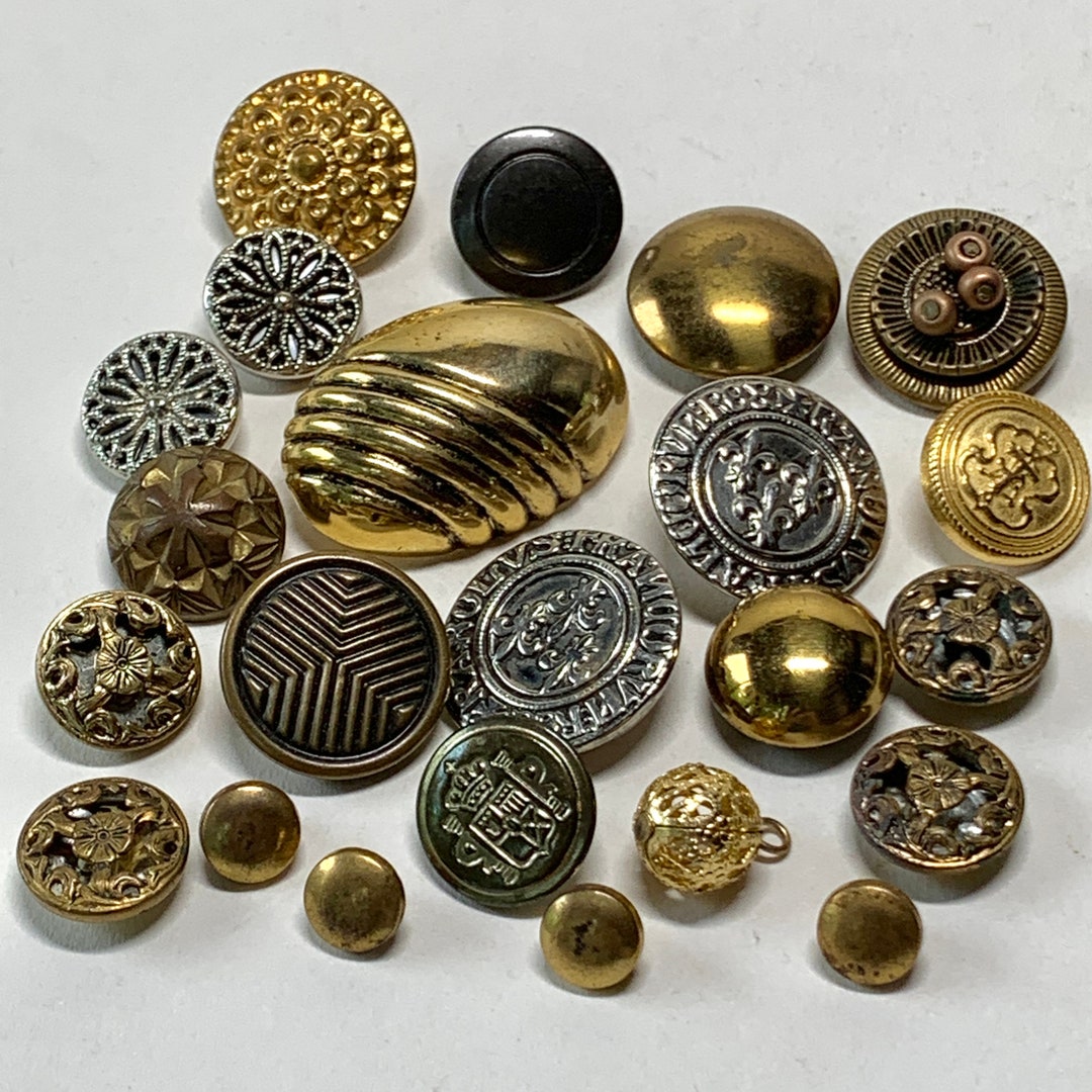 Metal Mix Button Bunch, Mixed Lot, Some Matching, Vintage - Etsy