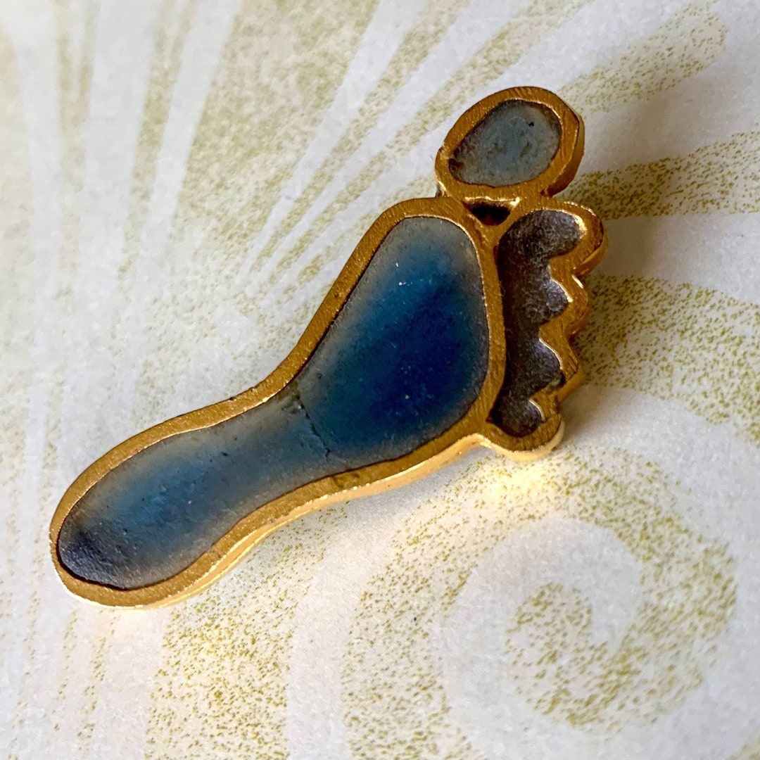 Vintage Lester Joy Foot Pin, Plique-a-jour, Collectible - Etsy