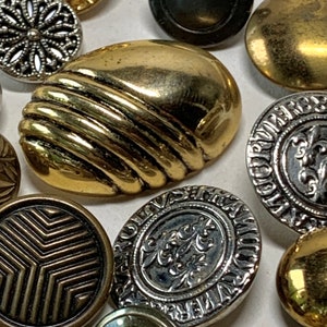 Metal Mix Button Bunch, Mixed Lot, Some Matching, Vintage - Etsy
