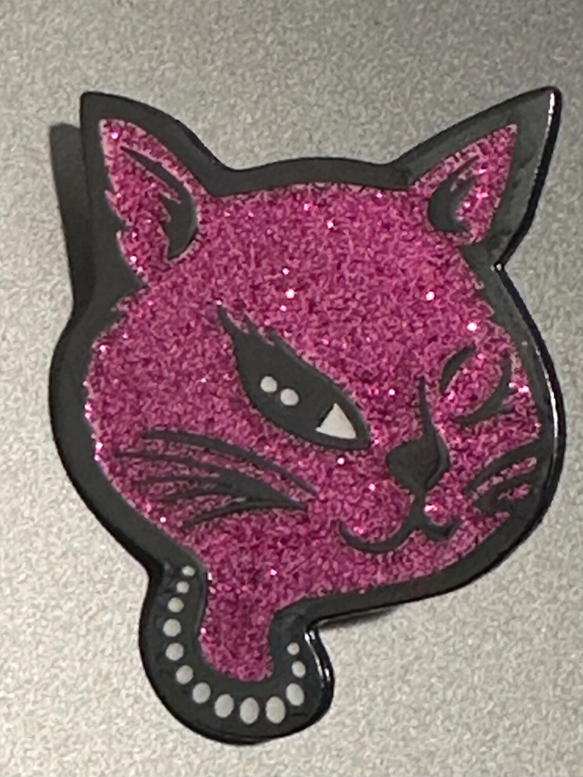 Winking Cat Retro '90s Pin Pink Glitter Enamel Pin - Etsy