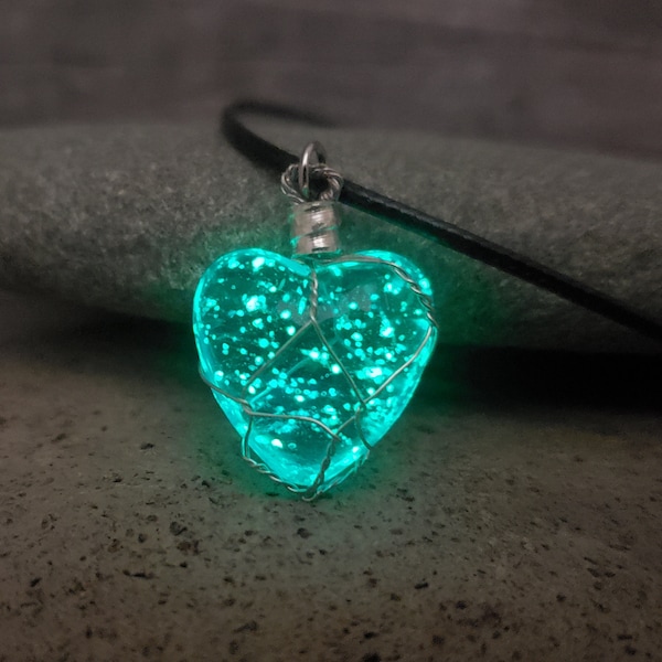 Glass Moonstone Necklace - Etsy