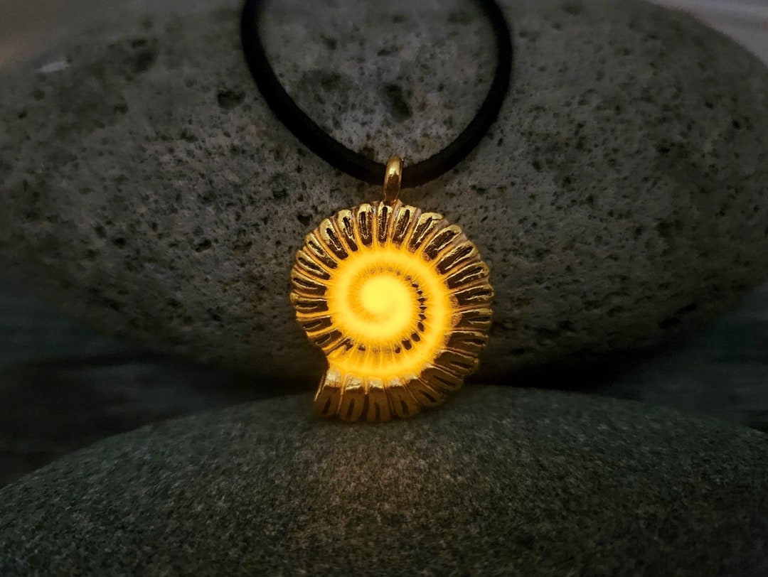 Glow Ursula Necklace, Orange Glowing Ariel Voice Necklace W/ Black ...