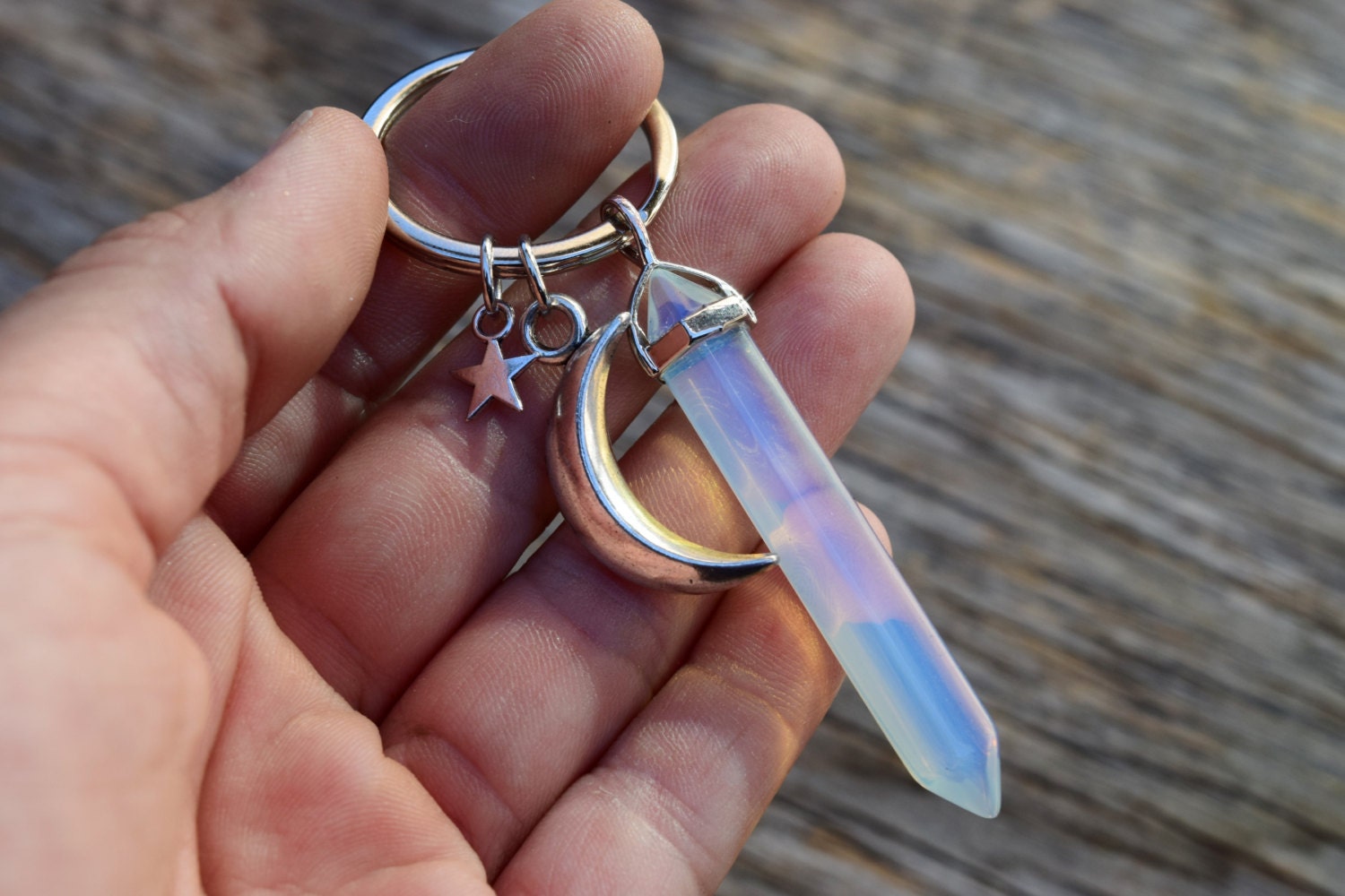 Crystal Keychain, Moon Crystal Pendulum Key Chain, Crescent Moon ...